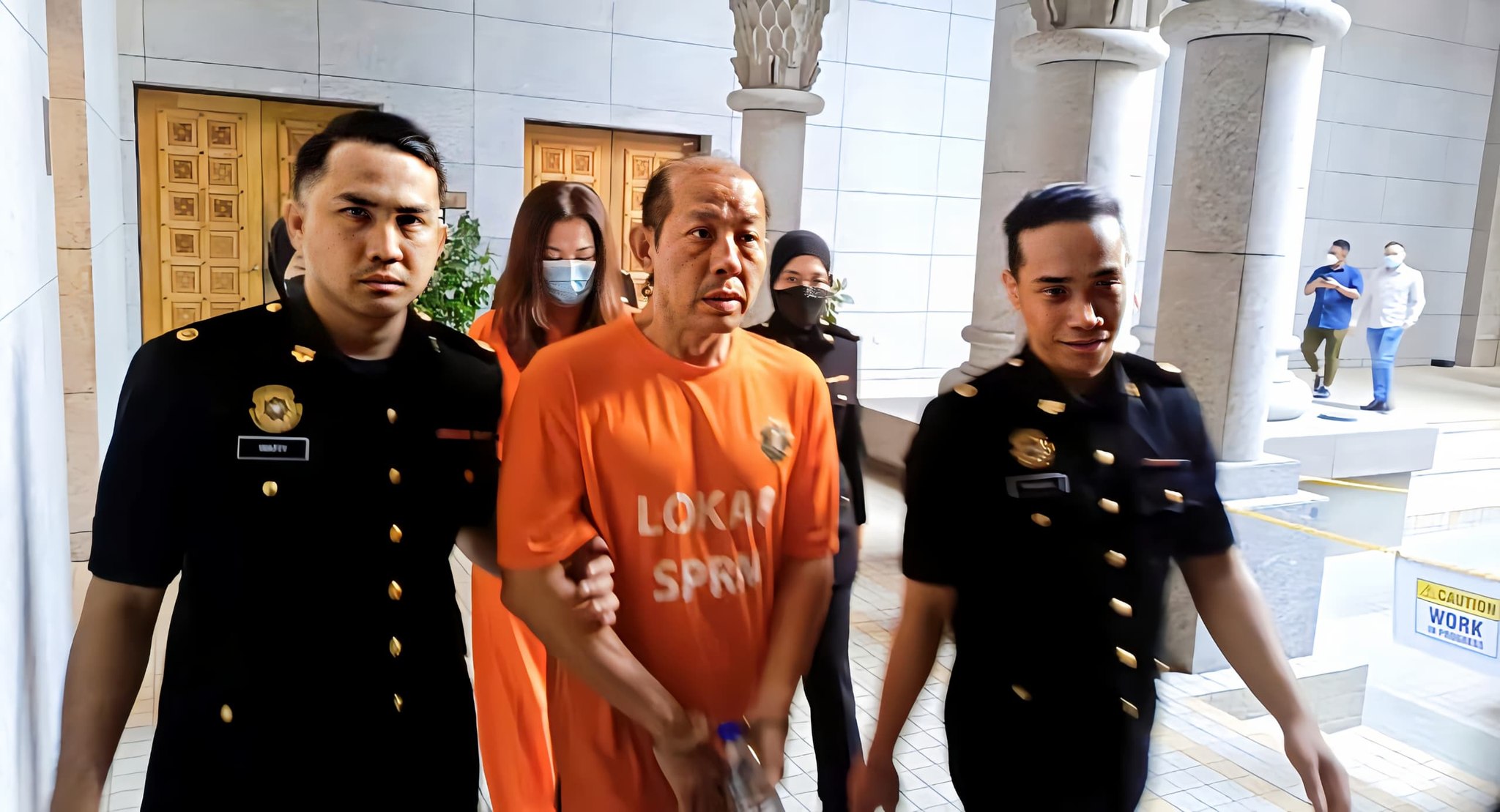 [VIDEO] Pengerusi Eksekutif Able Global, Ng Keng Hoe ‘Mafia Singapura’ direman SPRM kes rasuah ...